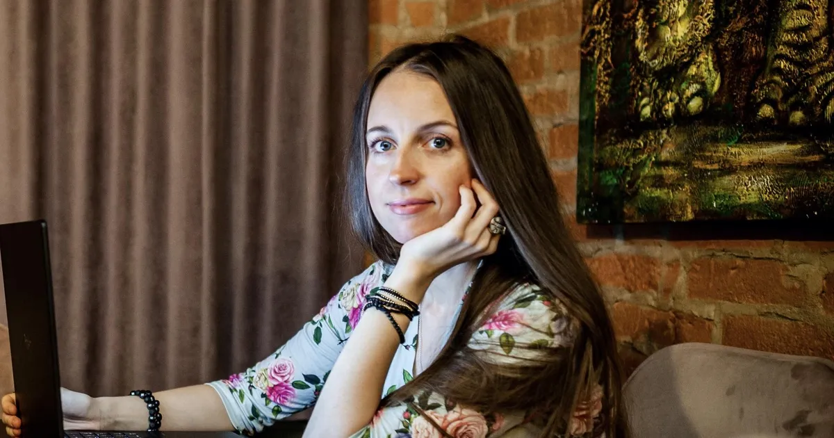 PAMELA MARAN Mida kõike võib õpetada üks katkiläinud jõuluehe