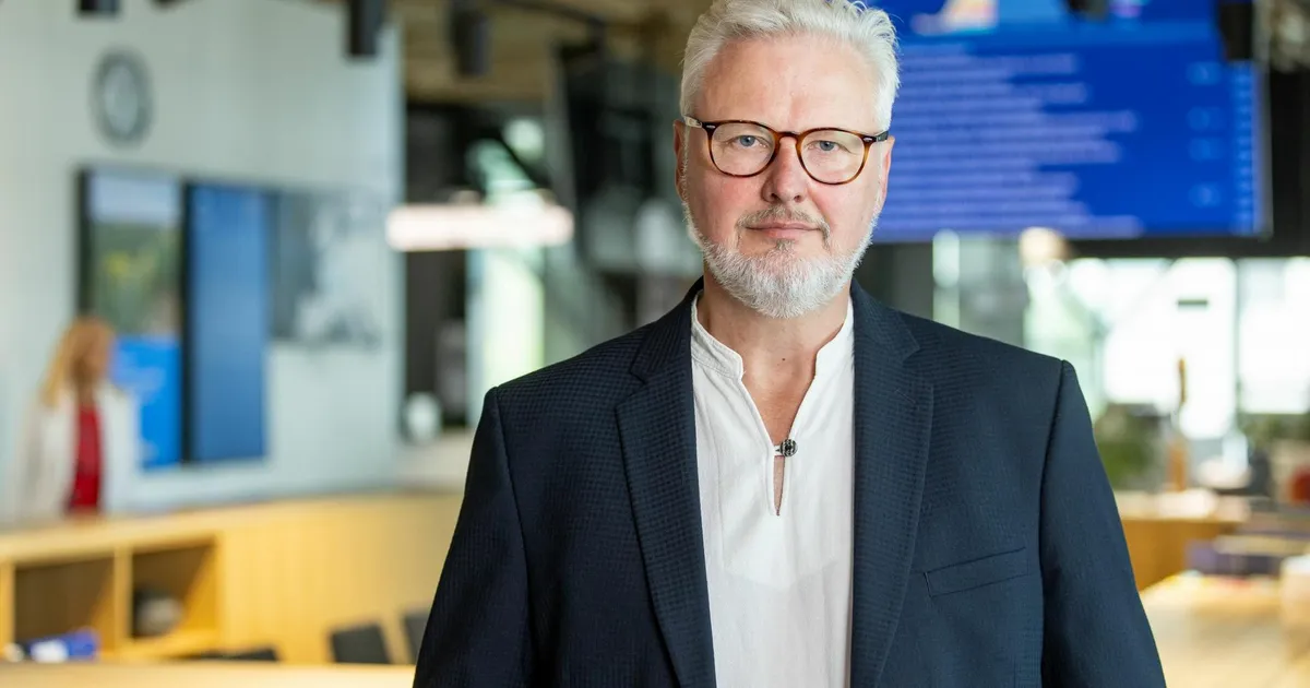 MARTIN EHALA Me oleme oma valitsejaid väärt