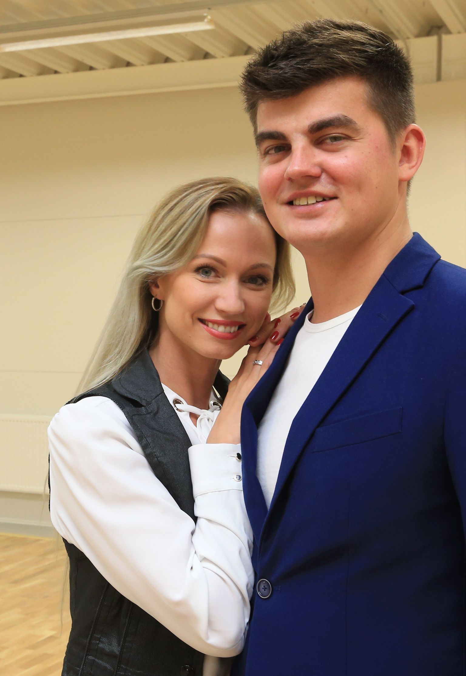 Tantsupaar Kaisa Oja-Mehine ja Marko Mehine said lapsevanemateks