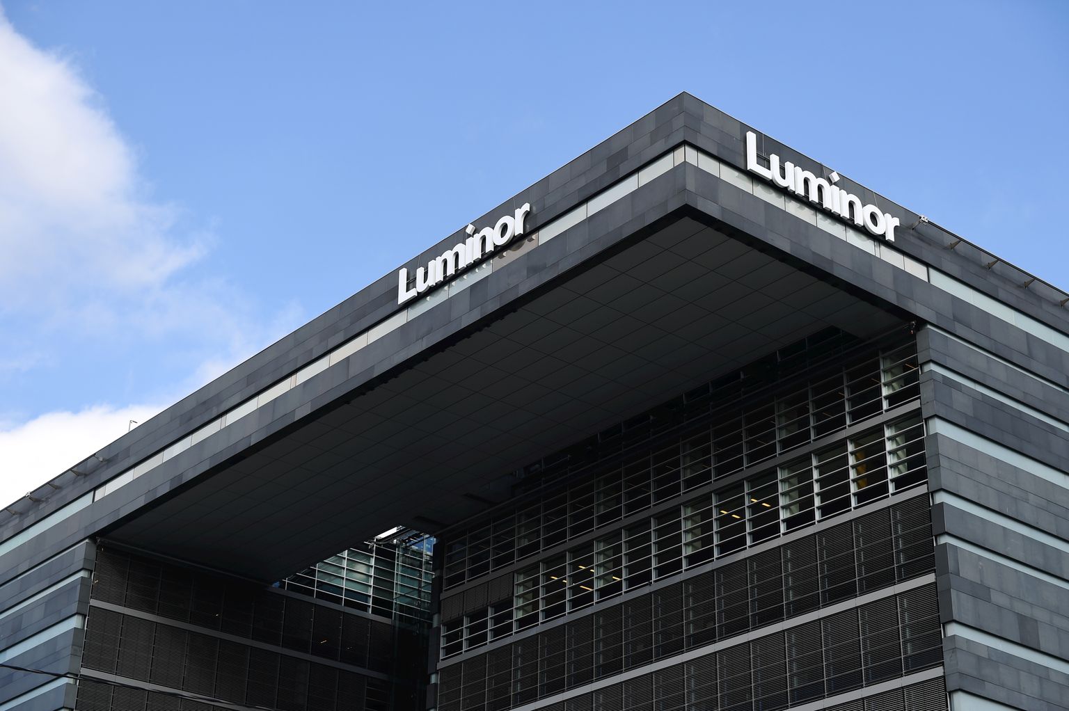 Tehnisku problēmu dēļ nedarbojas "Luminor" internetbanka - Bizness ...