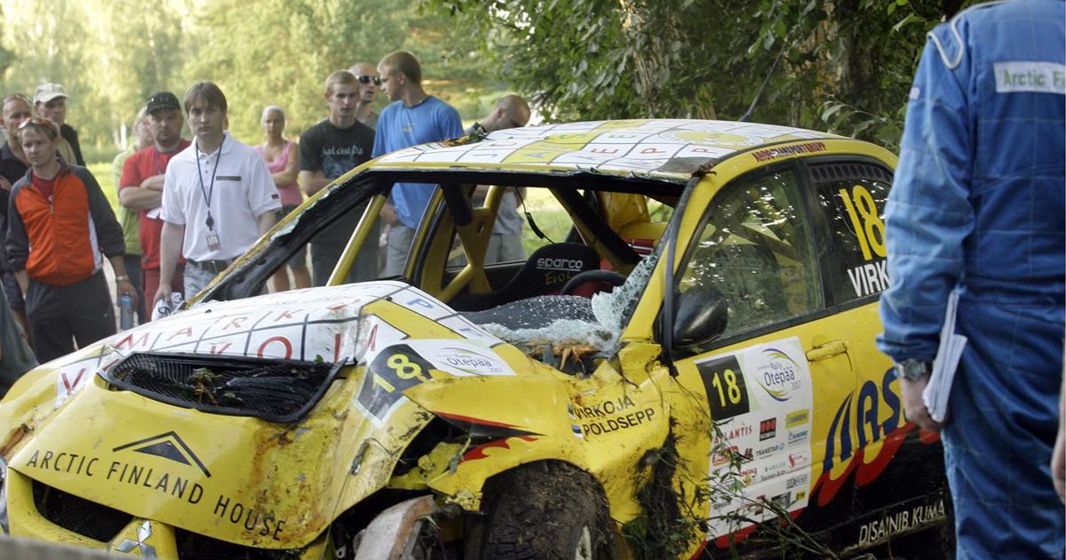 Kallis ralliauto läheb vanarauaks