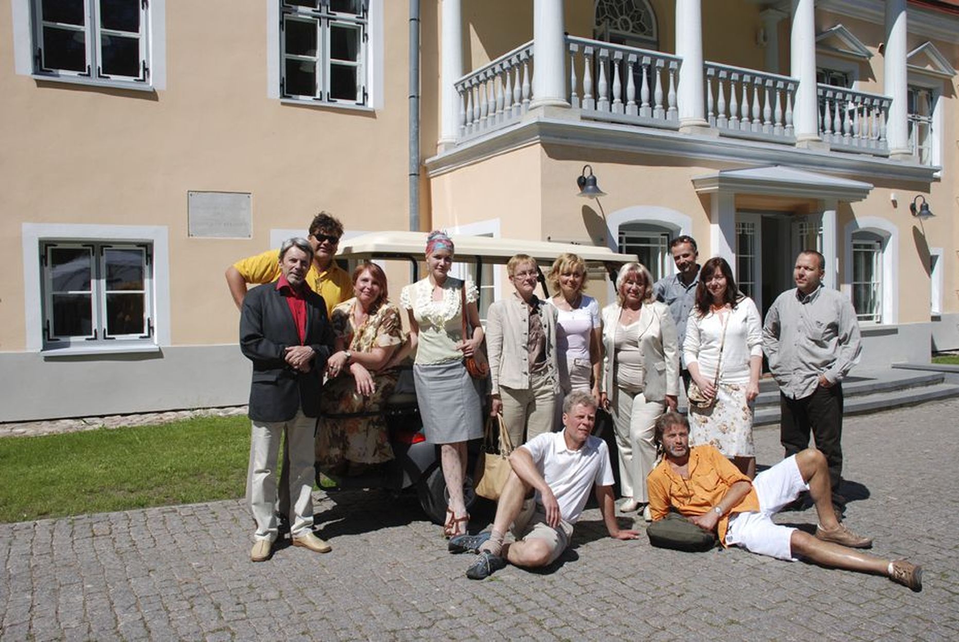 Tulevane galerii vormib piirjooni