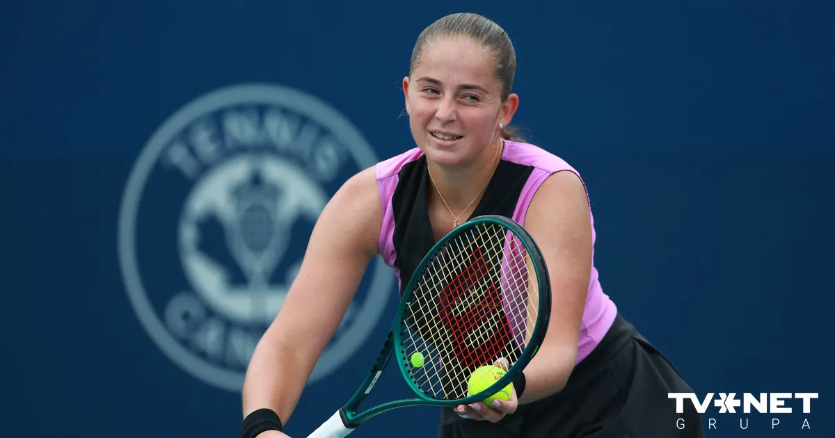 Остапенко вернулась в топ-10 WTA