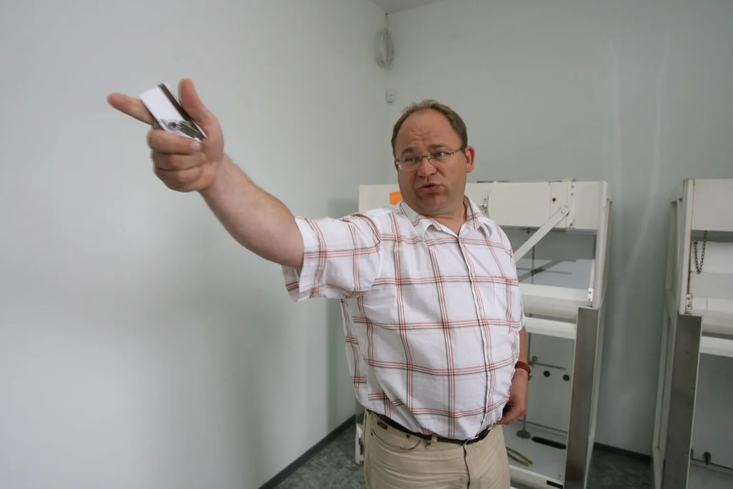 Politsei tabas suurärimees Neinar Seli kinnitamata turvavööga