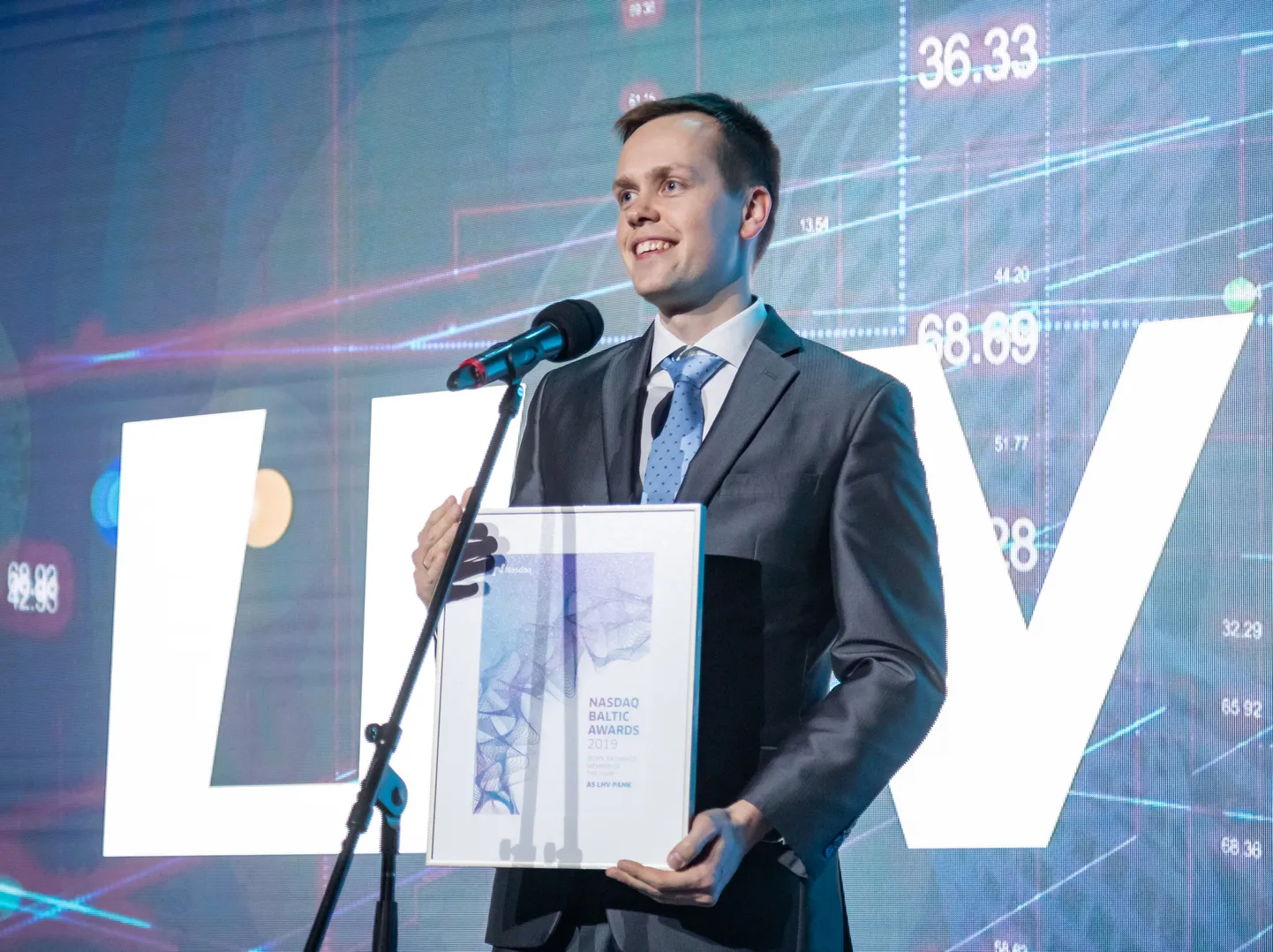 LHV raputab unist pensionifondide turgu