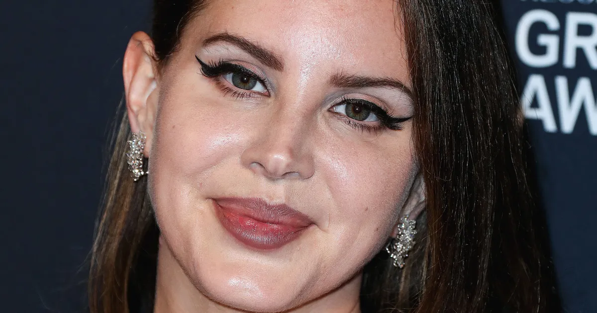 VIDEO Lana Del Reyl on fännidele palve: palun ärge kuulake mu muusikat!