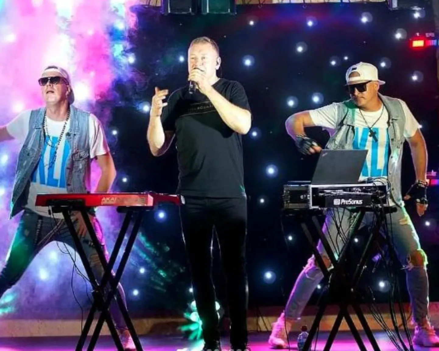 Leģendārās pašmāju grupas "Tranzīts" solists par trakajiem deviņdesmitajiem