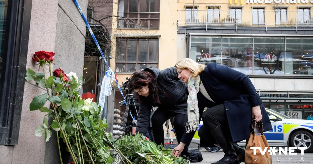 Foto: Nākamajā dienā pēc terorakta Stokholmā