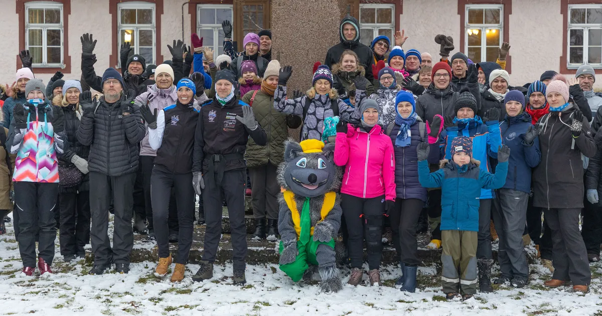 VAATA GALERIID Uuenenud rahvamatk viis pikale jalutuskäigule