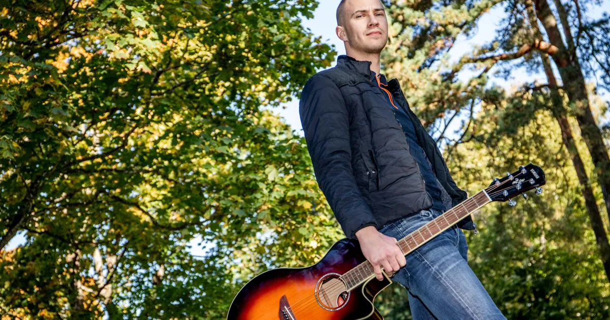 VIDEO Ehitajast muusik tegi välismaisest laulust uusversiooni