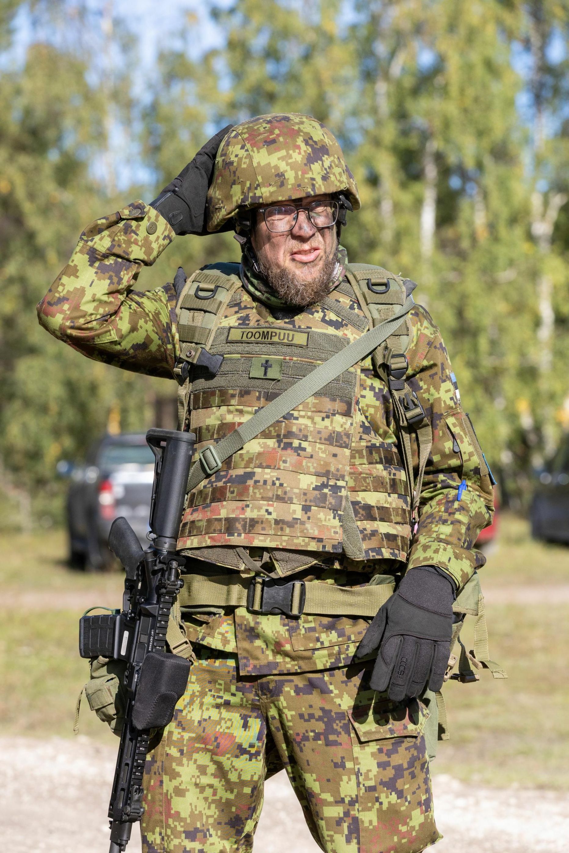 USSISÕNAD Kaplan Toompuu: surnute eest hoolitsemine on osa sõjast