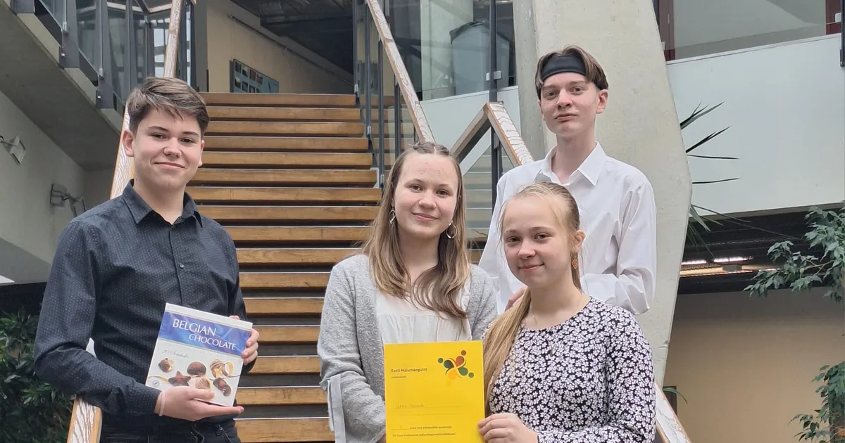FOTOD Väätsa nupukad noored tulid mälumängus Eesti kümne parema sekka