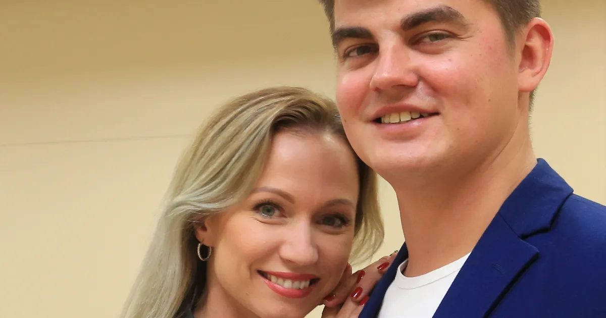 Tantsupaar Kaisa Oja-Mehine ja Marko Mehine said lapsevanemateks