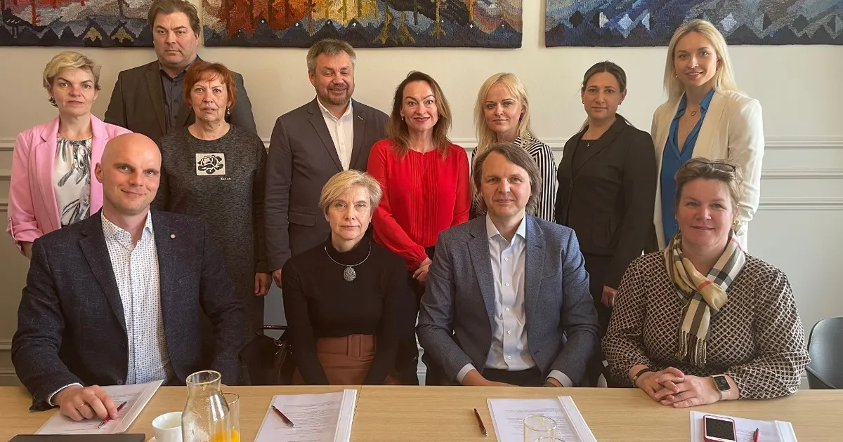 Allkirjastati Kesk-Eesti ettevõtlusinkubaatori ühitegevuste lepe