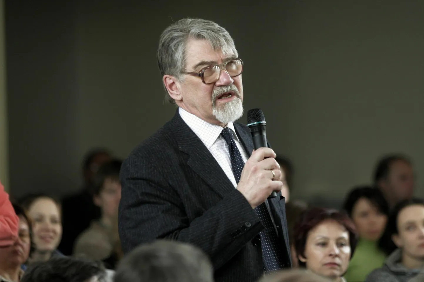 MARTIN EHALA Liiga suur osa ühiskonnast on kaotanud usalduse oma riigi ...