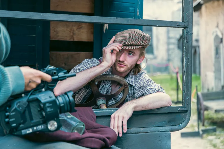 Grupa "Sub Scriptum" izdod jaunu singlu un mūzikas video retro kino estētikā