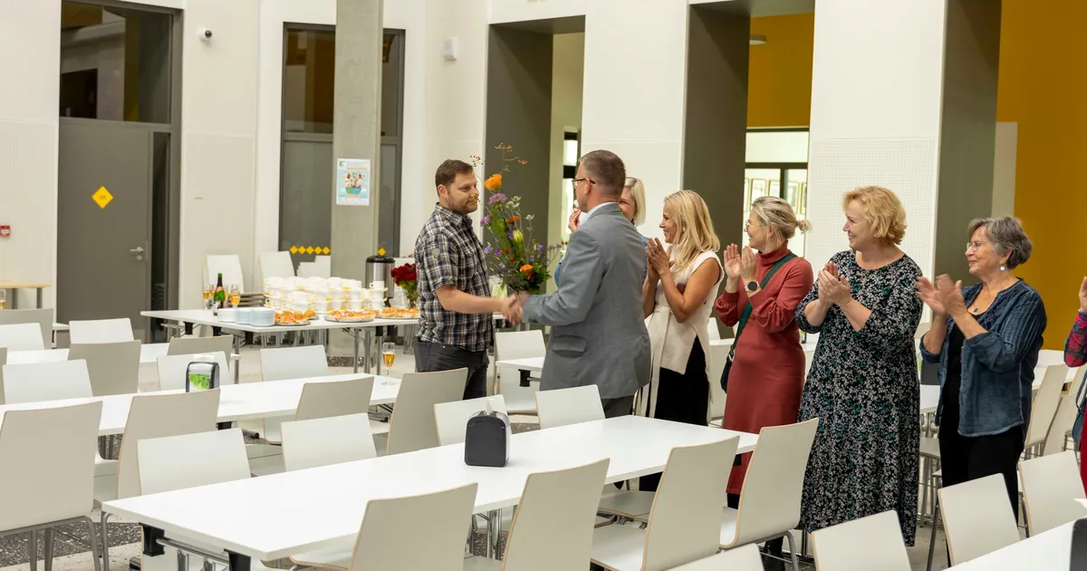 Kuressaare ametikool valis aasta õpetajaks Heiko Kulli