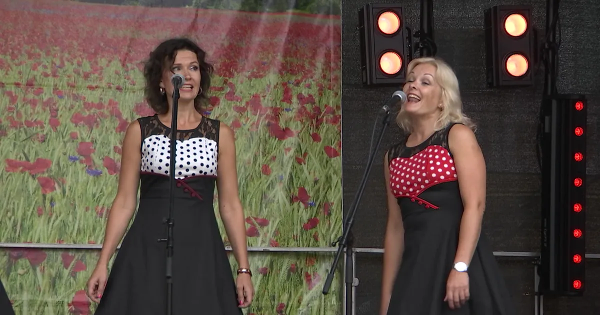 Reporter: Lõuna-Eesti Tallinnas Raekoja platsil