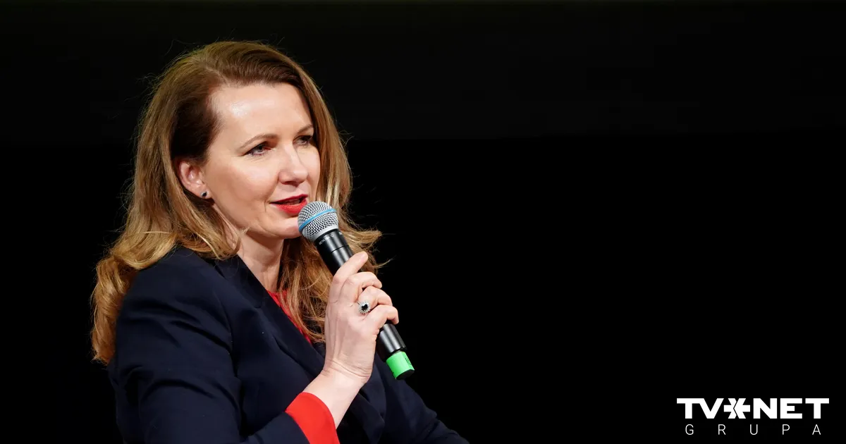 Tieslietu ministre: Jāpanāk, lai uzturlīdzekļu nemaksātāji nepaliktu "pelēkajā zonā"