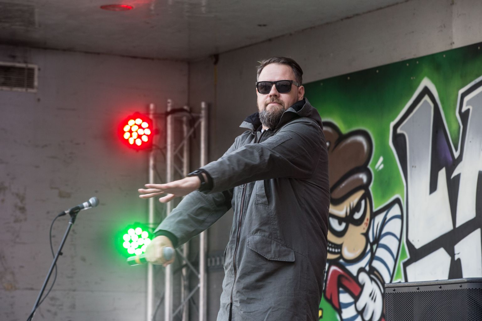 Genka võitles Raadio 2 eetris ERR-i kanepitsensuuriga - Kirev elu ...