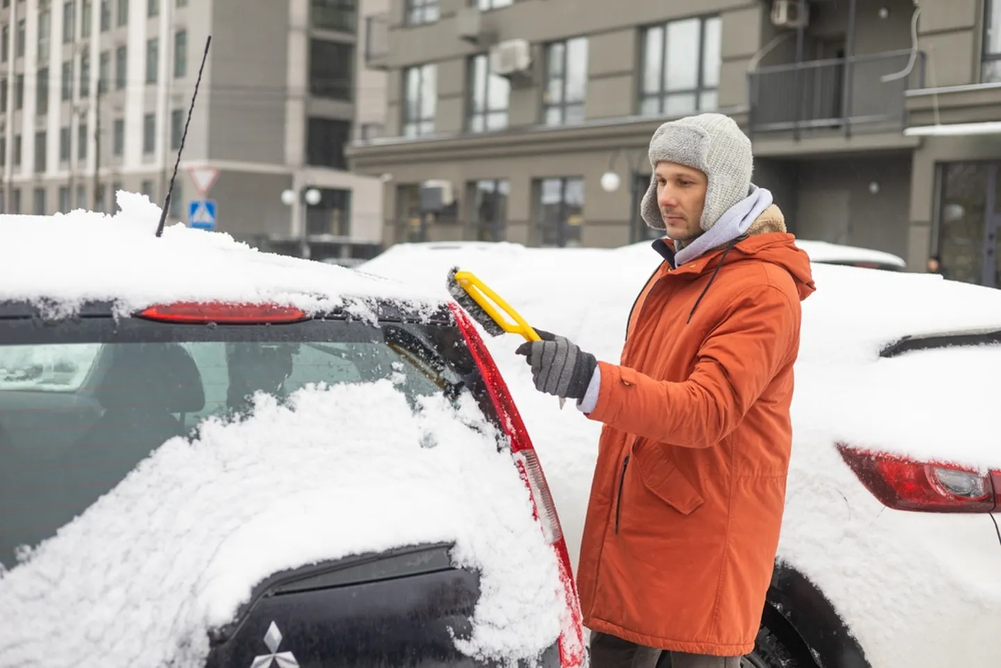 LIHTNE NIPP Seda tehes väldid jäätunud esiklaasi hommikul!