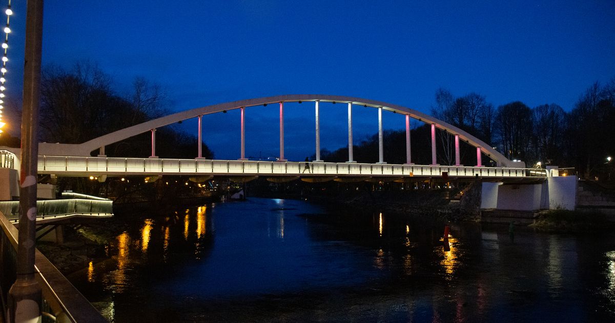 Hääletus. Aita valida Tartu aasta tegu ja osale raamatute ning meenete ...