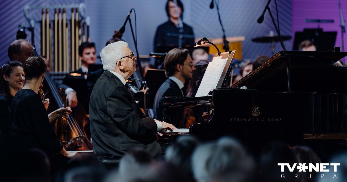 FOTO "Dziesmas bez vārdiem". Ar emocionālu programmu izskanējis ...