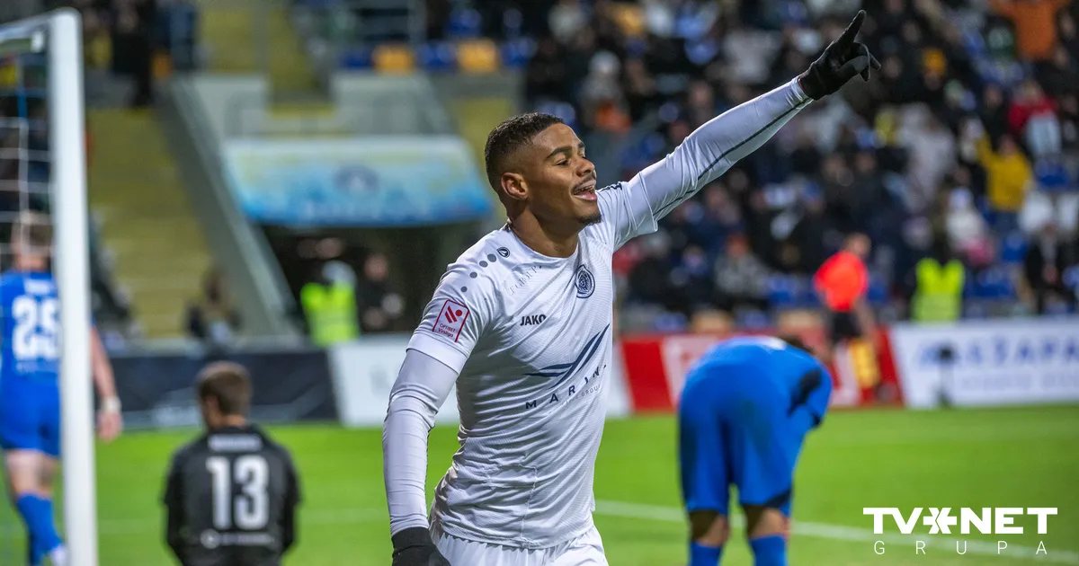 Brazīlijas futbolists Aureliu atstāj "Riga" komandu