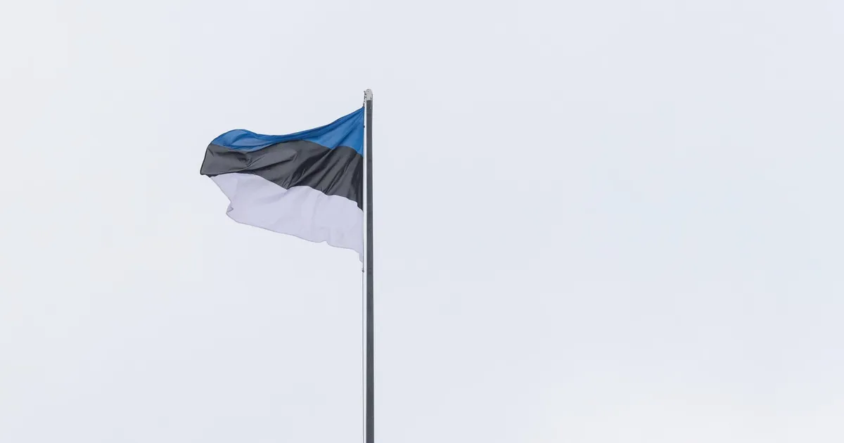 Eesti lipu sünnipäeval lehvib sinimustvalge üle maa