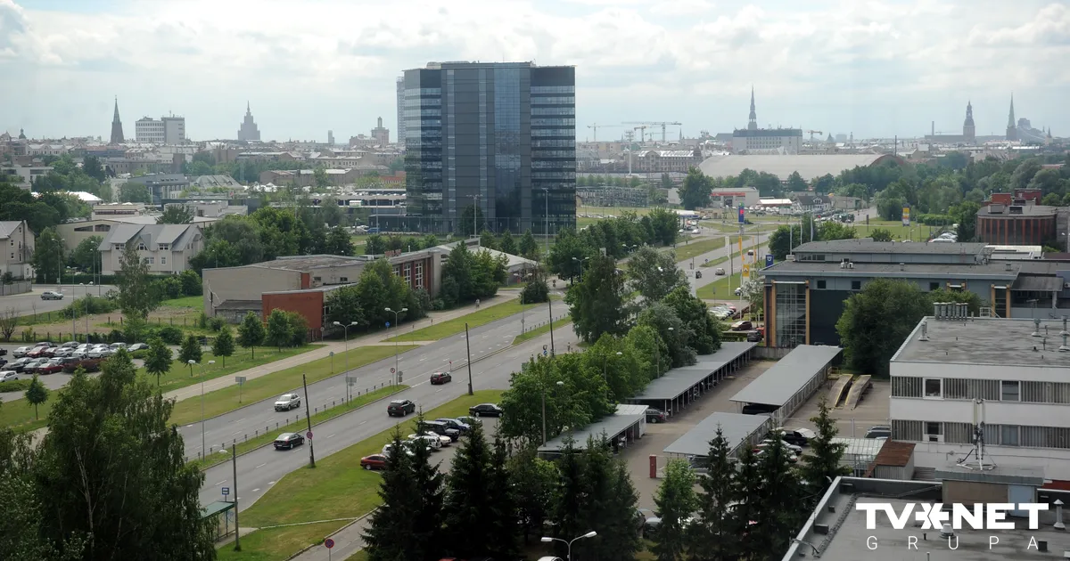 Rīgā pārbūvēs krustojumu Skanstes ielā