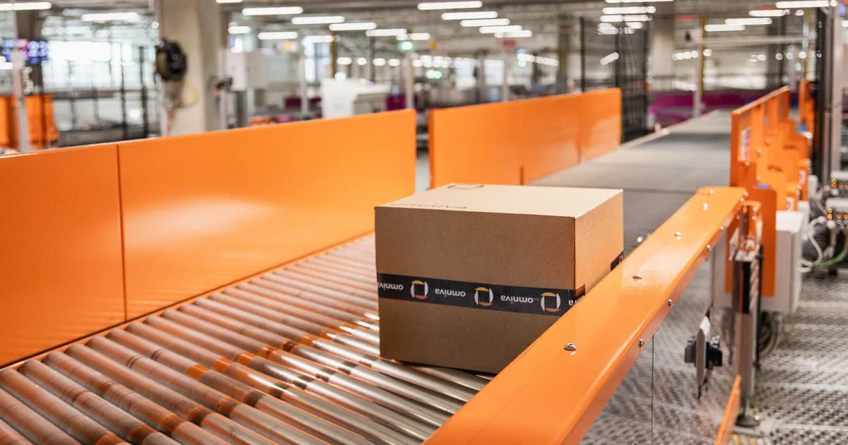 Omniva peatab kolmapäevast pakkide saatmise USA-sse