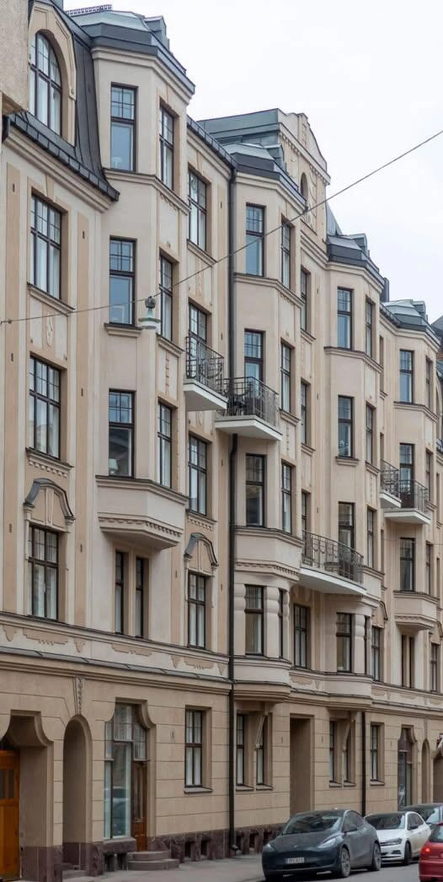 Soome parimat fassaadi katab Saaremaa lubivärv