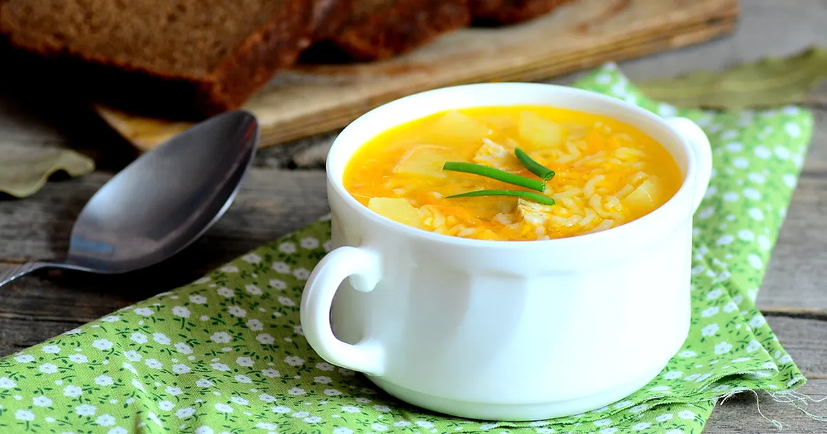 RETSEPT Päikeseline riisi-porgandisupp