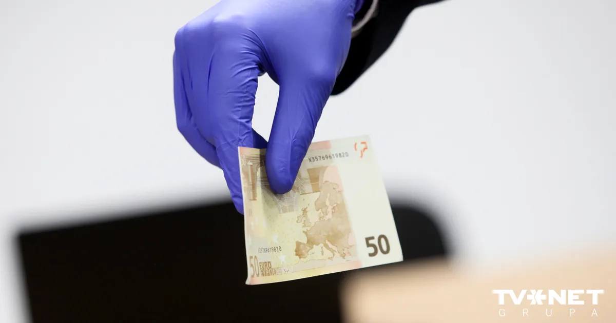 Itālijā konfiscēta viltota nauda gandrīz 50 miljonu eiro apmērā