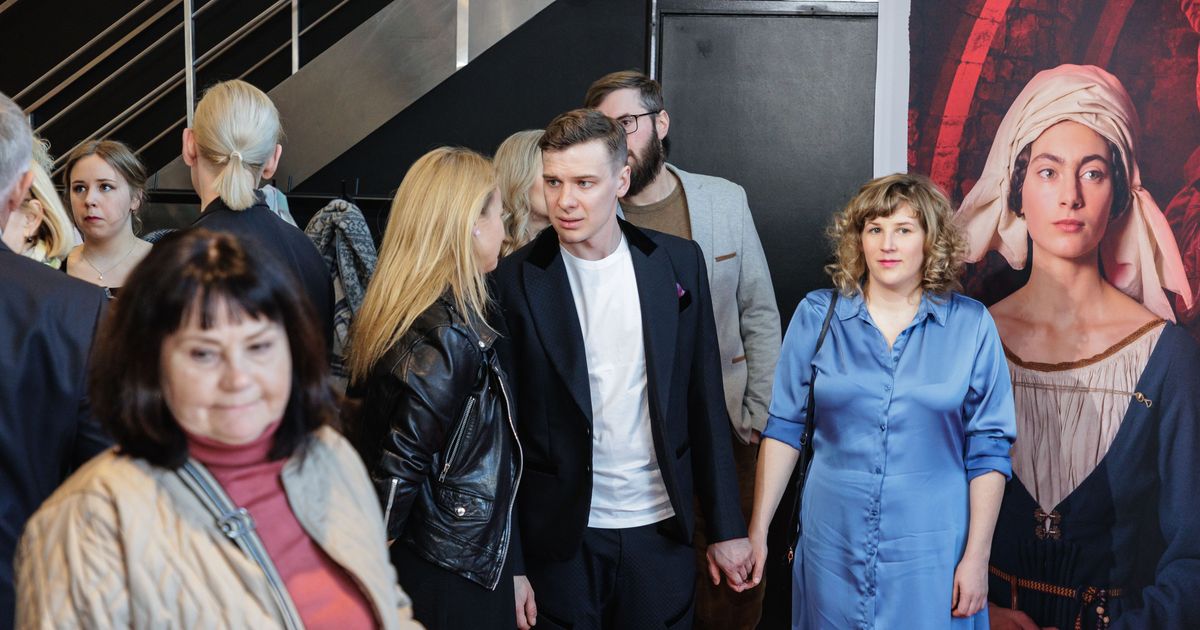 FOTOD Äsja lapsevanemateks saanud Saara Nüganen ja Ott Raidmets särasid ...