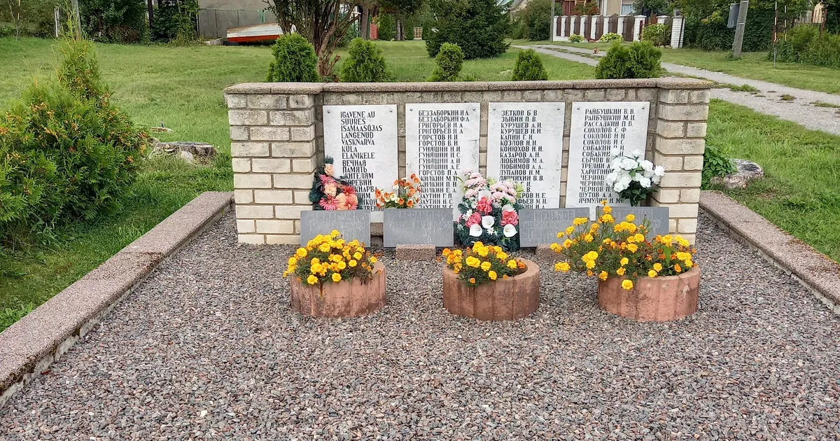 Vasknarva mälestusmärgi asukoht tekitab külaelanikes vastakaid arvamusi