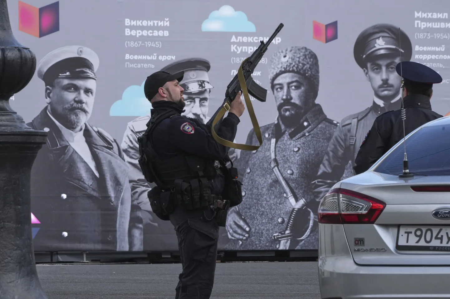 Krievijā par "ārvalstu aģenta" pienākumu nepildīšanu aizturēta kultūras ...