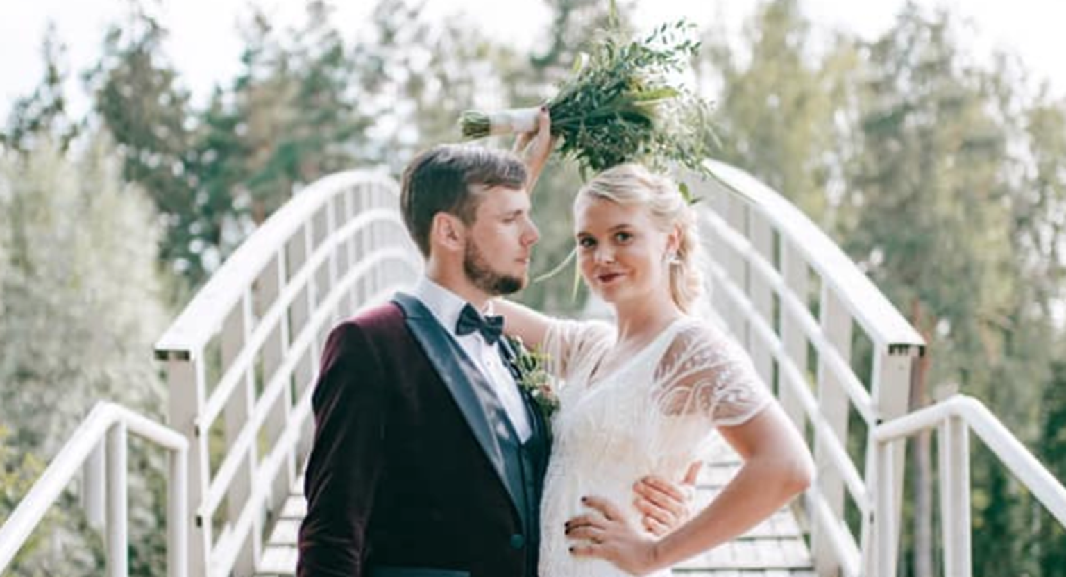 Esimene pulmapilt! Näitleja Adeele Sepp ja muusik Jaan Jaago abiellusid