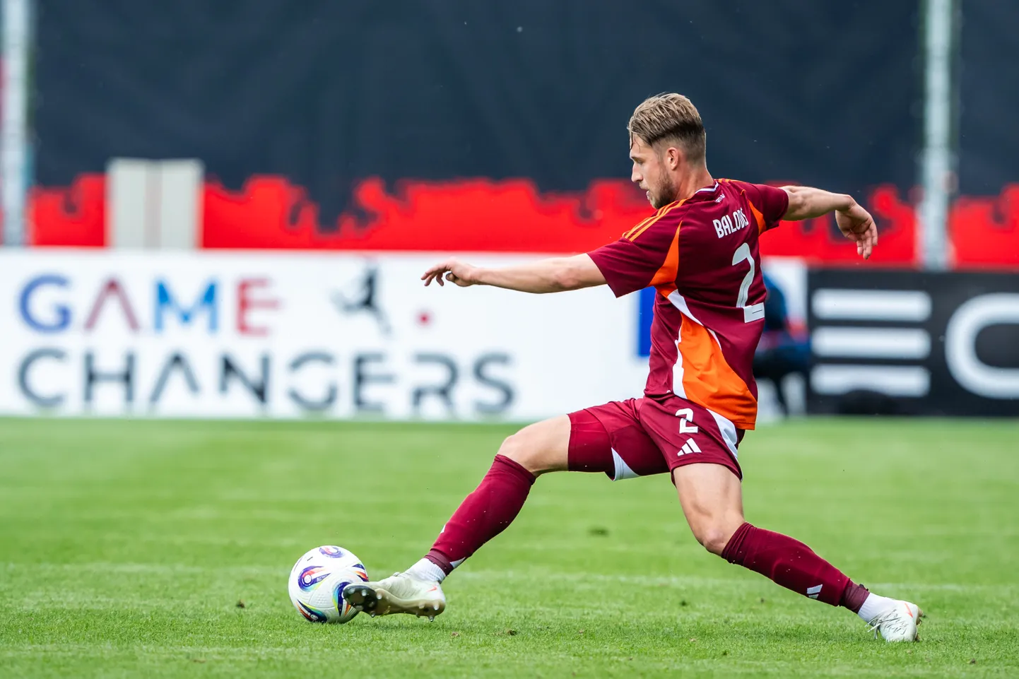 Latvijas izlases futbolists Balodis karjeru turpinās Slovākijā