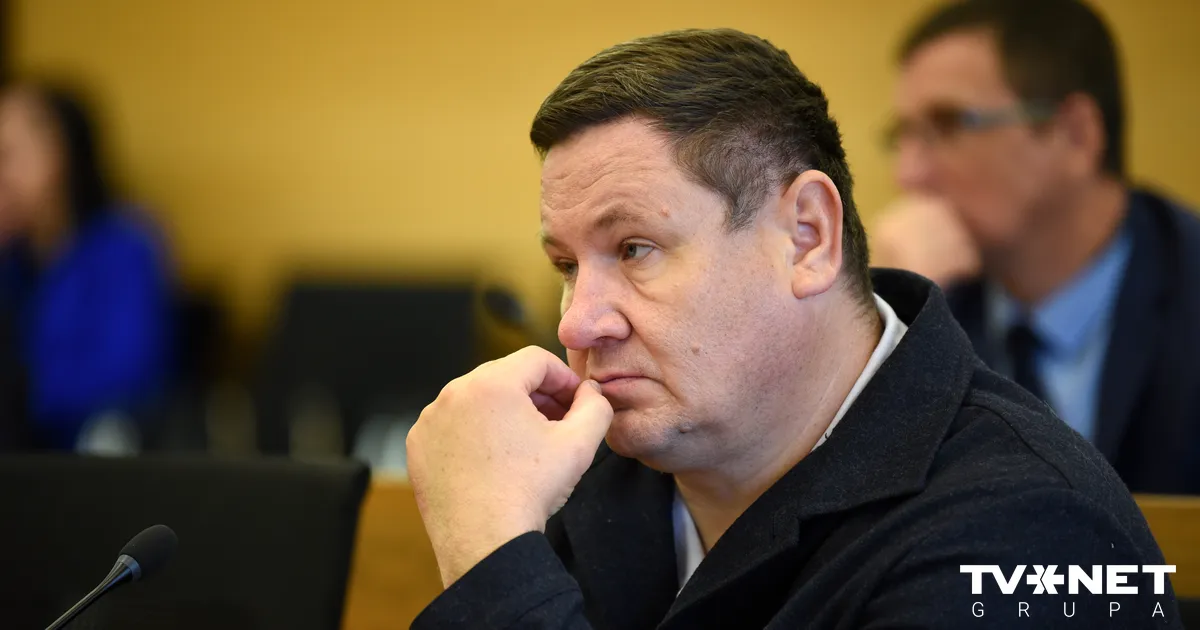 VIDEO Tiesībsargs: Ogres novada vadība psiholoģiski terorizējusi ...