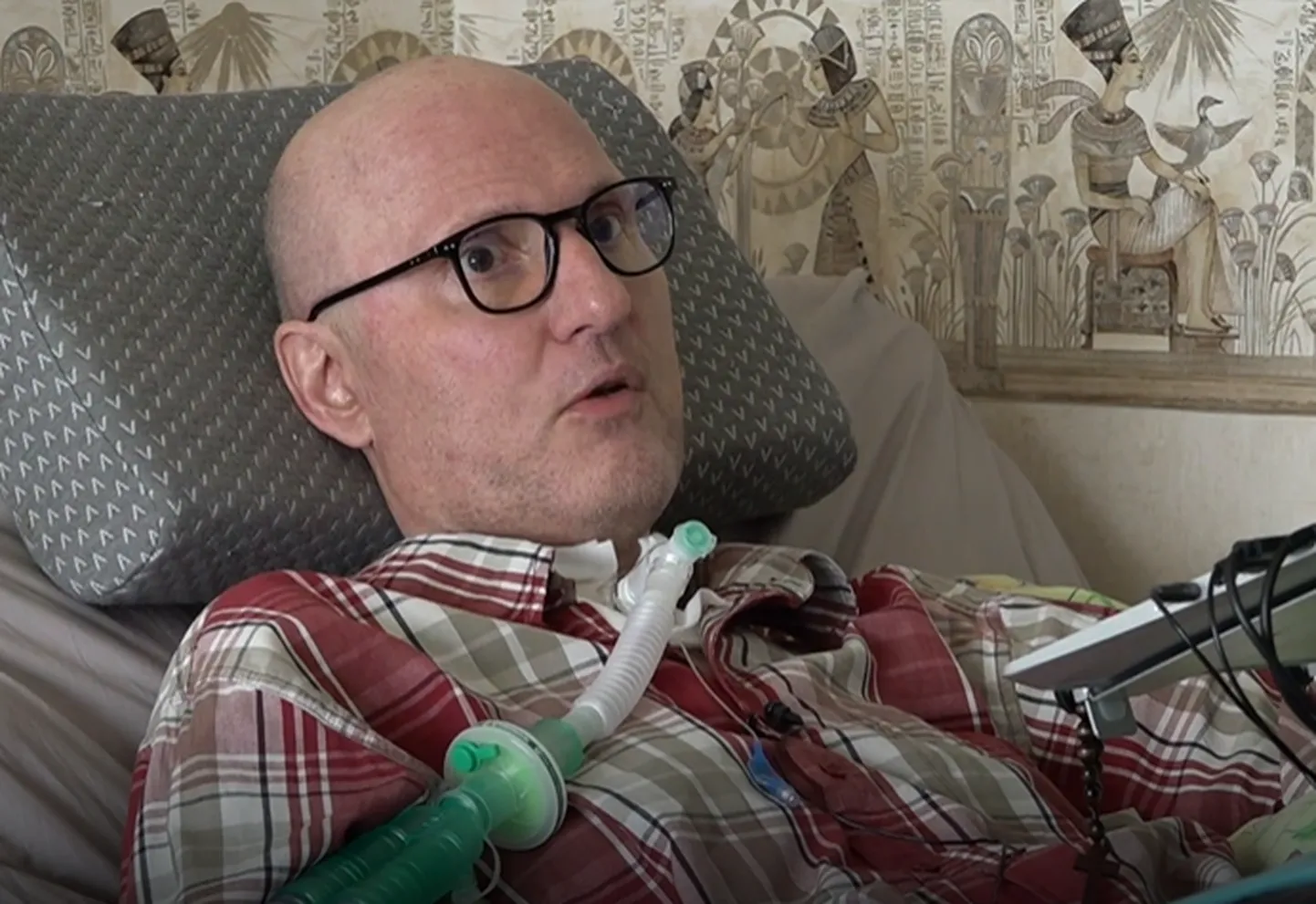 "Cīnītājs ne tikai par sevi, bet arī par citiem." Pēc smagas slimības ...