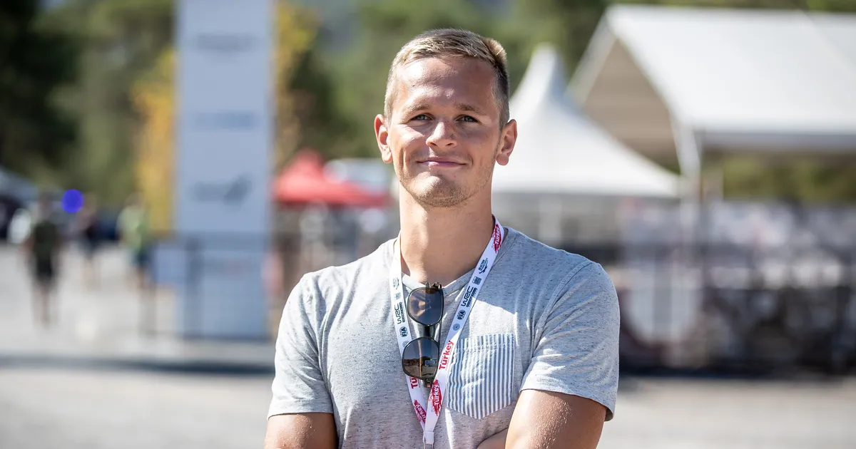 ARMSAD FOTOD Ujuja Kregor Zirk kihlus kallimaga: pulmade planeerimise ...