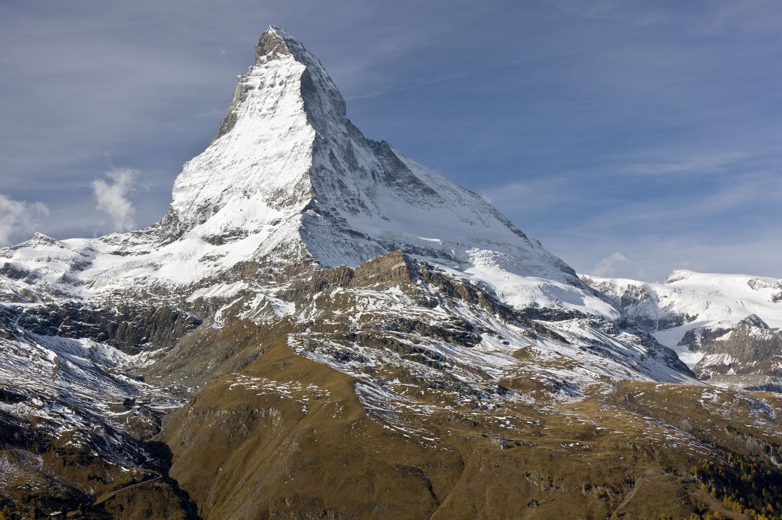 Droonivideo: naudi Alpide hingematvat ilu